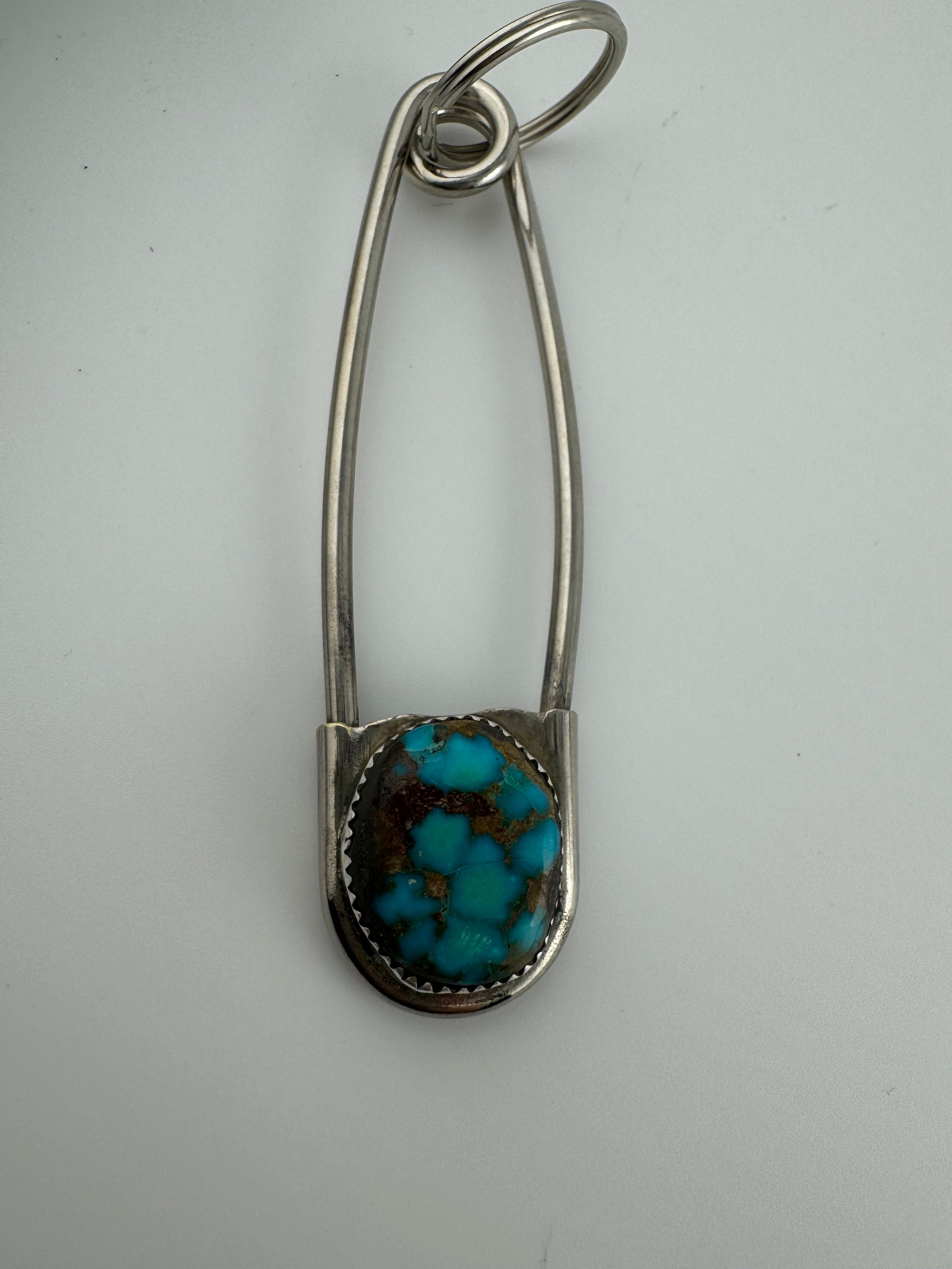 Safety pin – River Art Gallery